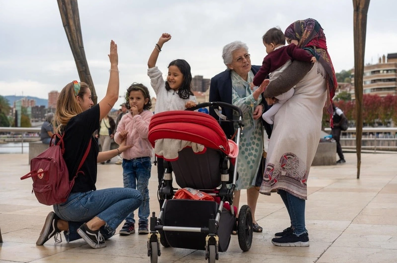 Strengthening Refugee Engagement in Community Spon.. | migrationpolicy.org